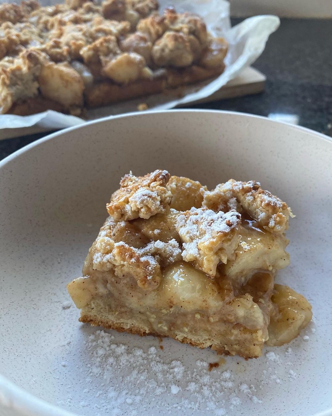 Feijoa crumble Recipe - simplyfeijoa