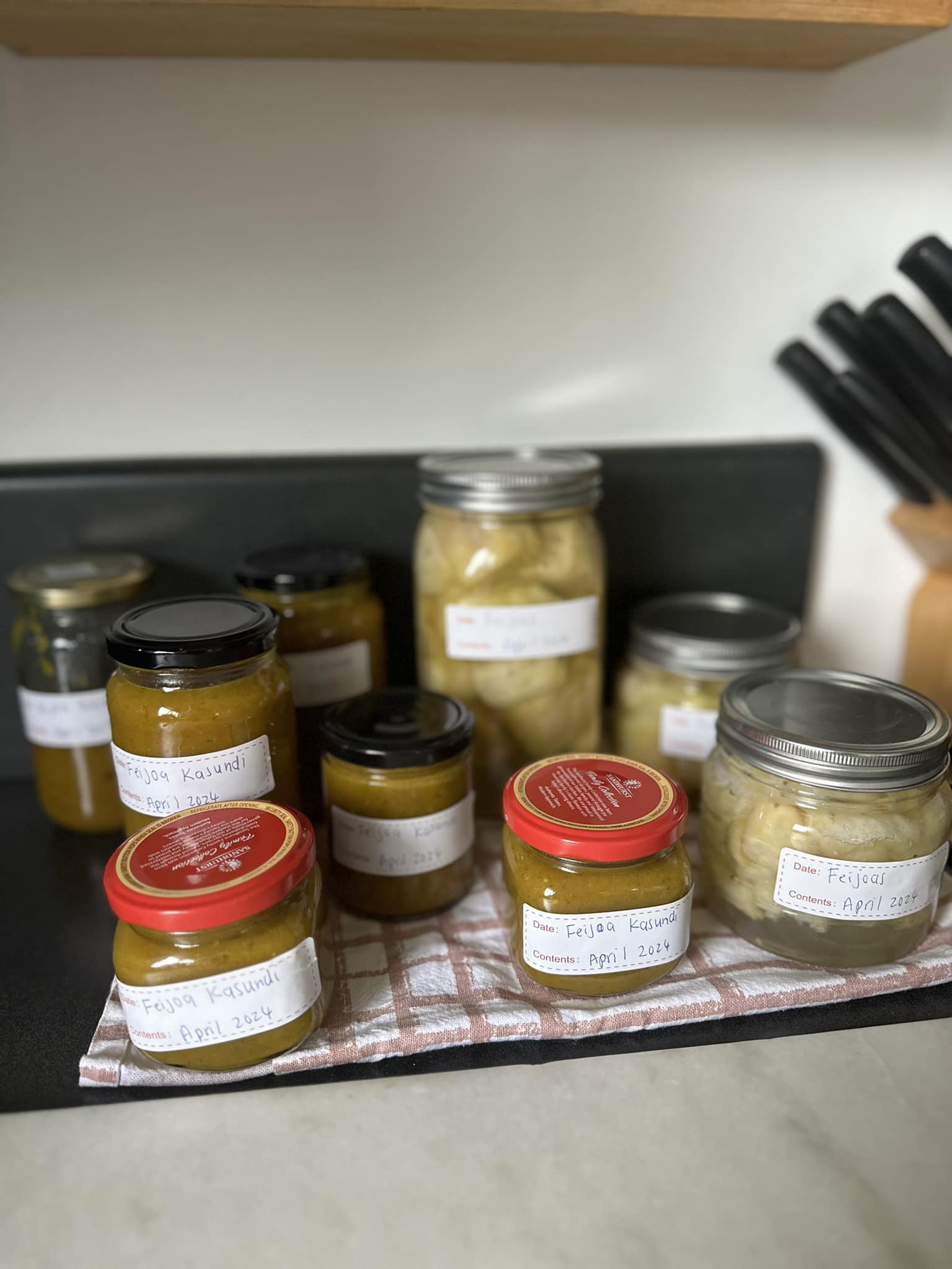 Feijoa Kasundi Recipe - simplyfeijoa