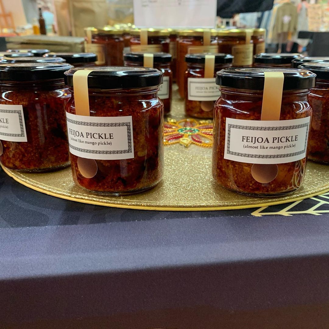 Feijoa pickle Recipe - simplyfeijoa